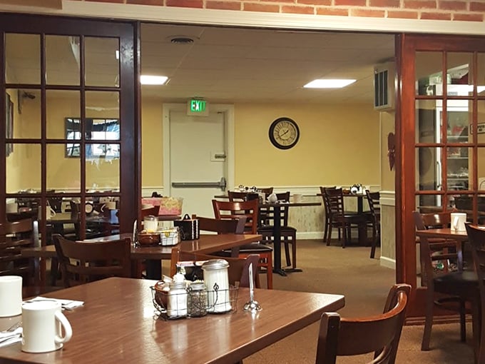 Clean lines, warm lighting, and tables spaced just right &ndash; Mary's interior design philosophy is clearly "make room for more food."