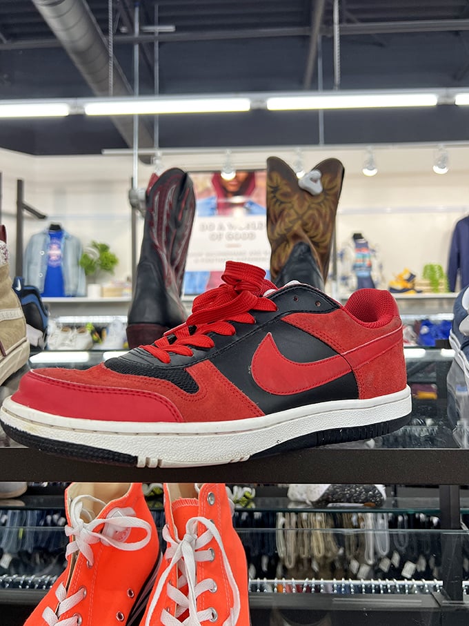 Sneakerheads rejoice! These red and black kicks prove that secondhand doesn't mean second-best in the footwear department.