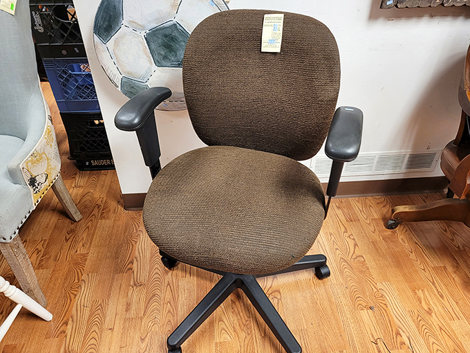 This office chair isn't just furniture&mdash;it's the throne for your next great idea or productive workday.