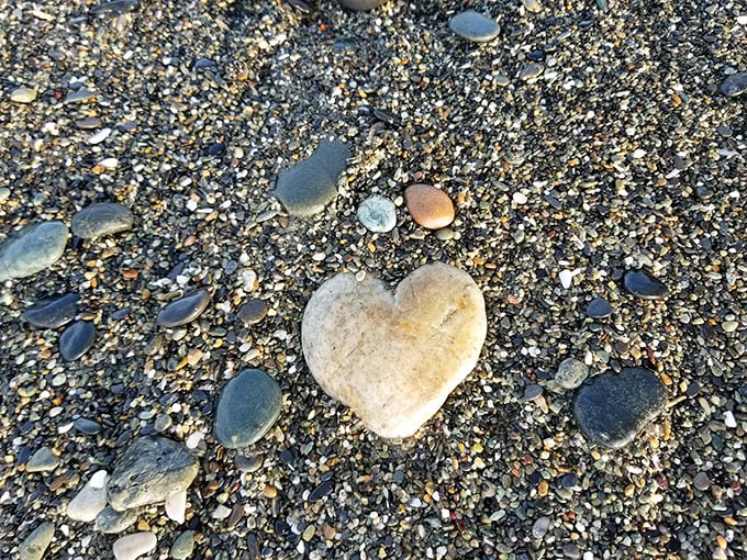 A heart-shaped stone among thousands &ndash; proof that even in chaos, nature occasionally winks at us romantics.