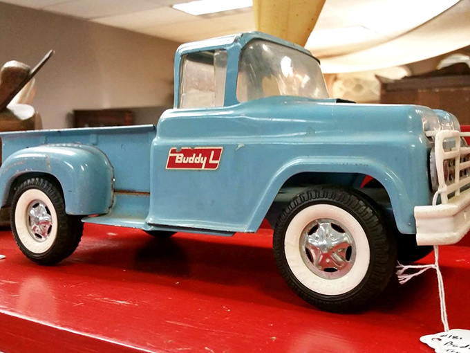 A Buddy L truck in pristine condition—proof that some toys were built to outlast childhood. They really don't make 'em like this anymore.