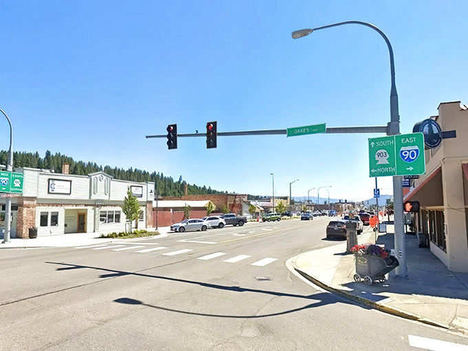 Cle Elum's suburban streets hide a secret&mdash;some of Washington's most spectacular wilderness is just minutes away. Location, location, location!