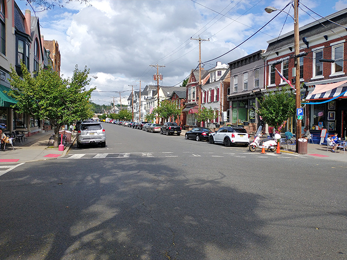 Clinton's historic buildings and small-town storefronts create the kind of Main Street America that makes you want to slow down and stay awhile.