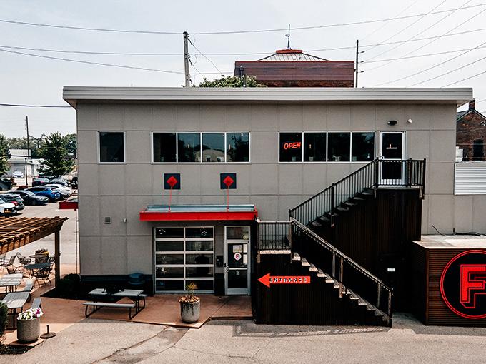 Futuro's modern, minimalist design hints at its forward-thinking approach to pizza &ndash; tradition with a contemporary twist.