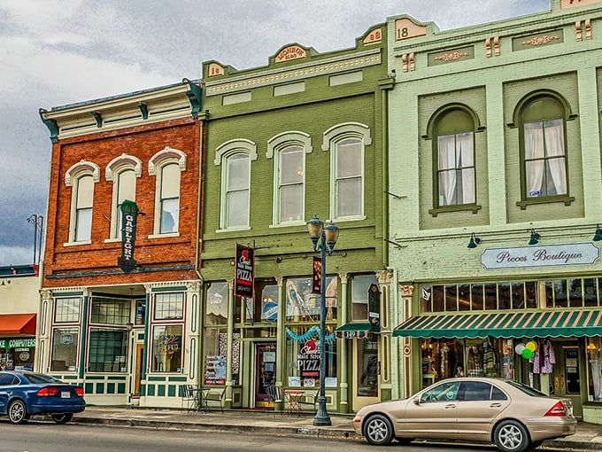 Lakeport&rsquo;s historic downtown charms with its colorful 19th-century buildings, where local shops and caf&eacute;s keep small-town spirit alive on Main Street.