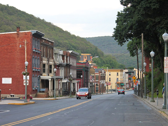 Pottsville's streets climb and dip like a gentle roller coaster through coal country history.