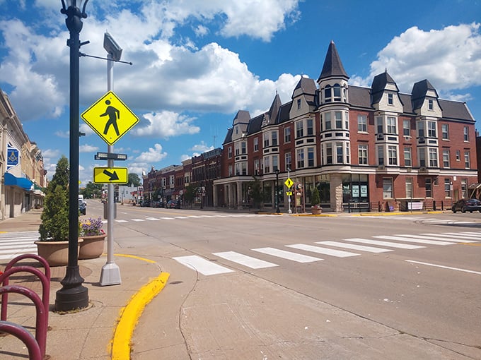 Reedsburg's downtown embodies classic Americana, where retirement dreams flourish among historic buildings and genuinely affordable living costs for everyone.