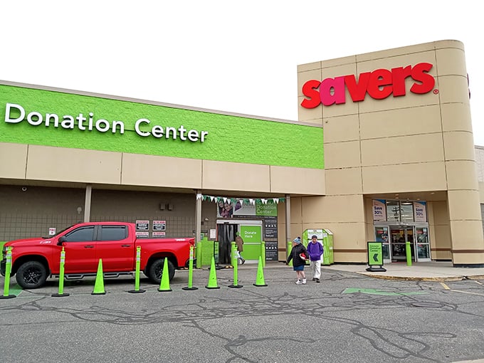 Another Savers location proves that when it comes to thrift shopping, bigger really is better for serious bargain hunters and casual browsers alike.