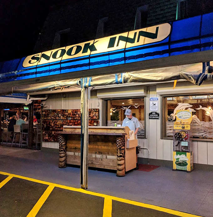 Rustic marina setting and weathered wood create the perfect backdrop for dock-to-table dining adventures.