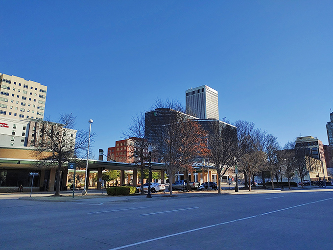 Tulsa's impressive architecture reaches skyward while keeping its prices down to earth. Big city amenities without the big city price tag!