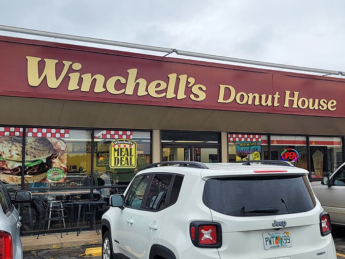 Classic donut shop vibes meet serious craftsmanship at this beloved Wichita institution.