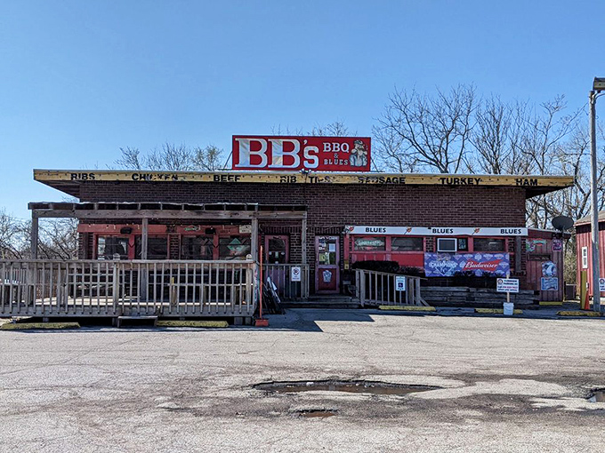 This no-frills joint looks exactly how great barbecue should&mdash;focused on substance over style, flavor over fashion.