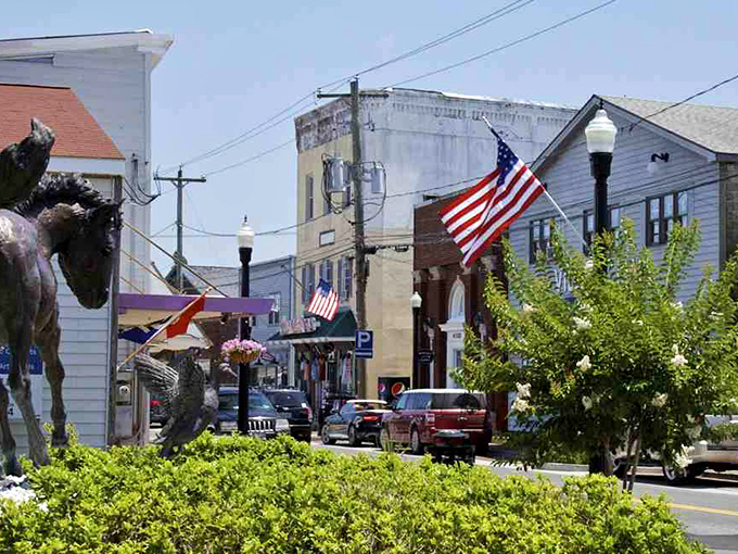 Chesapeake Bay meets Atlantic Ocean in this nature lover's paradise that keeps things refreshingly real. 