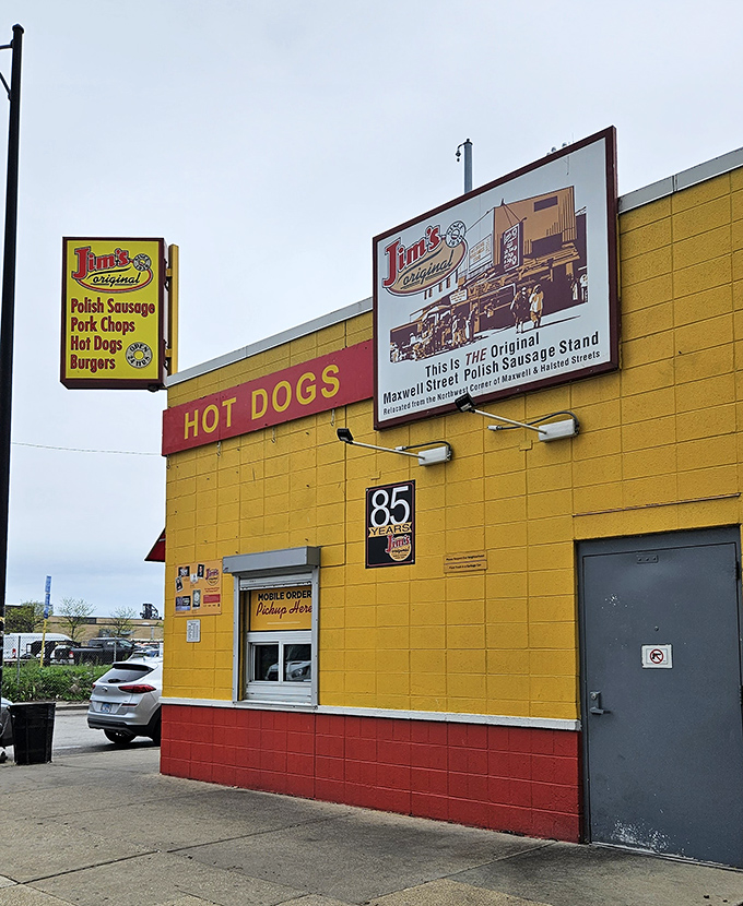 10b. jim's original (1250 s union ave, chicago)