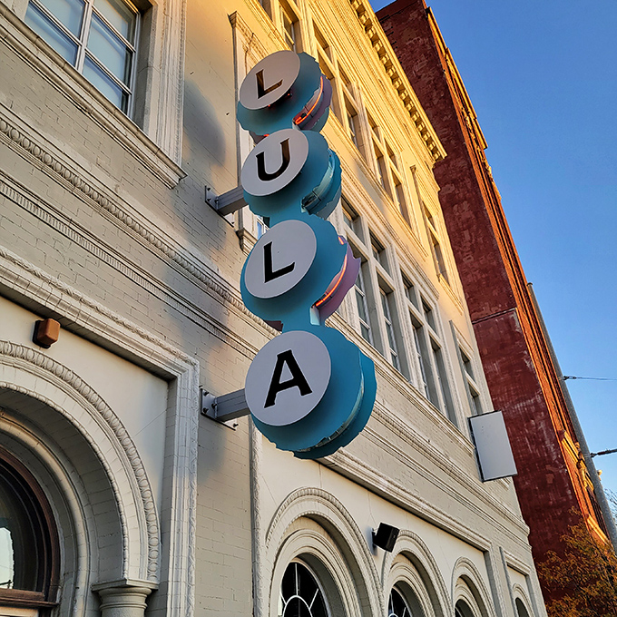 This modern building houses old-soul cooking - where contemporary style meets timeless Southern fried chicken traditions beautifully.