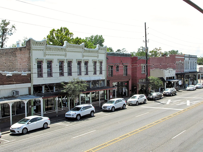 Charming storefronts and vintage architecture make every block of Ponchatoula feel like a delightful discovery waiting to happen.