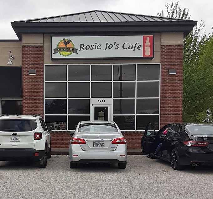 Where Ozark locals know to park when hunger strikes and only homestyle cooking will satisfy the soul.