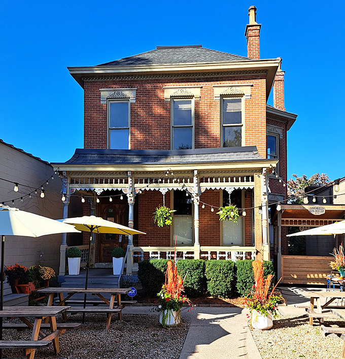 When historic charm meets modern smoking techniques, magic happens - Smoked on High proves this daily. 