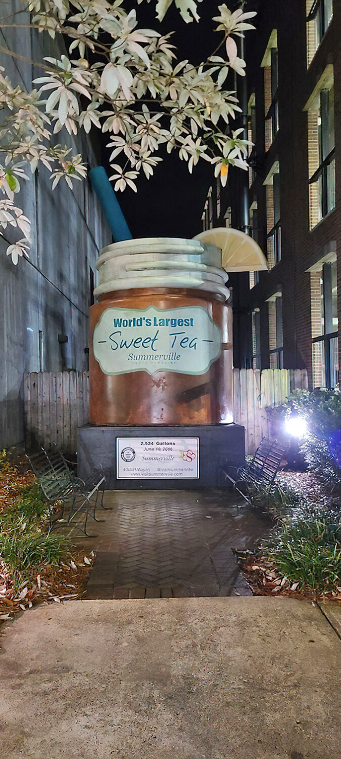 After dark, the illuminated sweet tea monument takes on a magical quality. Nighttime is the right time for sweet tea sightseeing. 