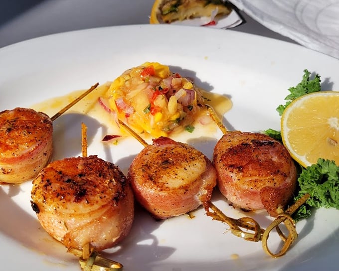 Bacon-wrapped scallops: where land meets sea in a romance so perfect it should have its own reality dating show.