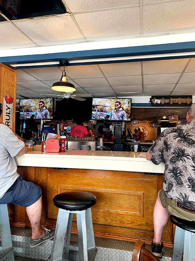 The bar&mdash;where locals exchange fishing tales and visitors become temporary locals over cold drinks and hot seafood.