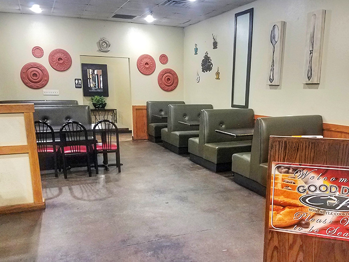 These booths aren't just seating&mdash;they're conversation pods where coffee refills and Texas tales flow with equal abundance.