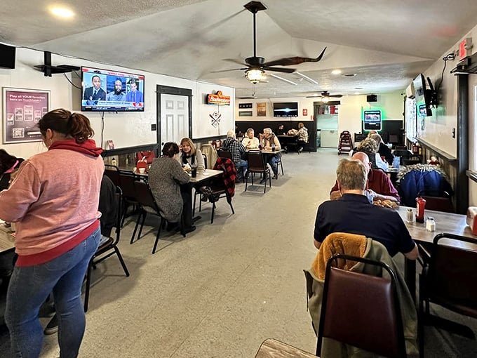 No fancy dining room needed when the food does the talking&mdash;locals gather in this unpretentious space to enjoy honest cooking and hometown conversation.