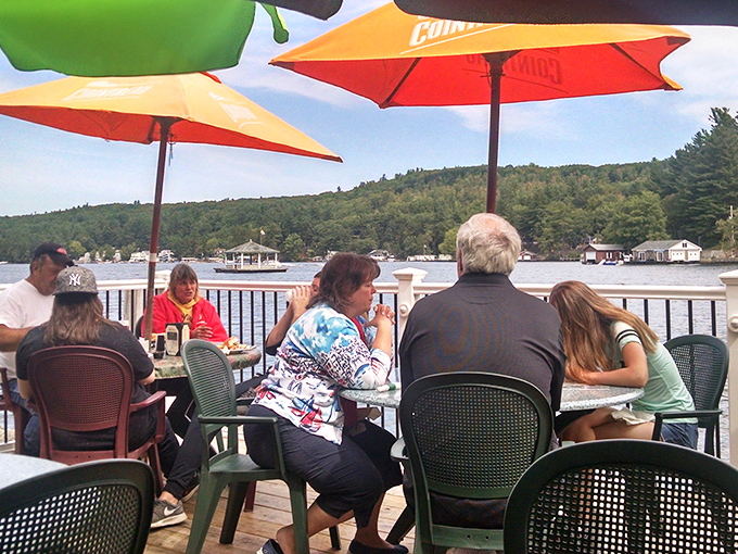 Waterfront dining where the conversation flows as smoothly as the lake waters. Some memories are made between bites.