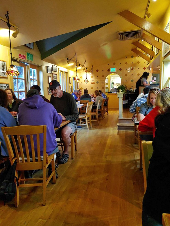 Where locals and visitors become temporary neighbors over plates of pure comfort.