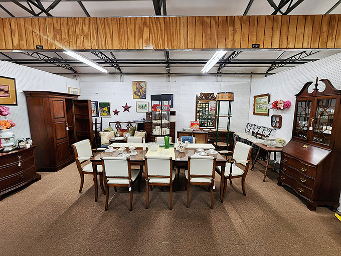 A dining set where the Crawleys of Downton Abbey wouldn't feel out of place. Those chairs have probably hosted better dinner conversations than most podcast interviews. 