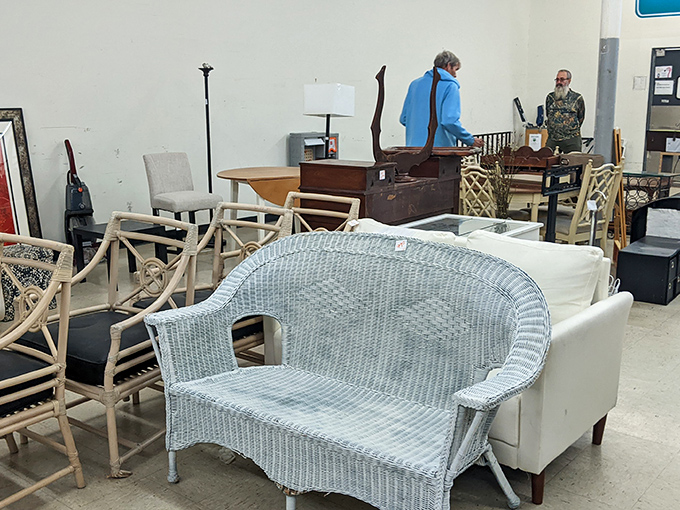 Furniture finds galore! That wicker loveseat practically screams "Florida sunroom," while chairs patiently wait for their perfect match.