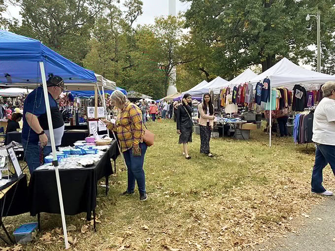 The Harvest Festival brings locals together under autumn skies, where handmade crafts and homegrown produce celebrate seasonal abundance.