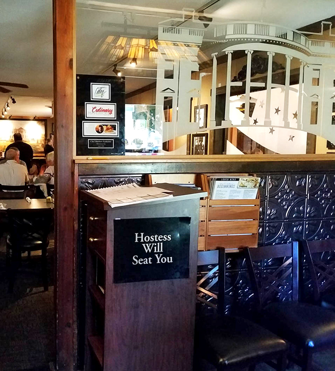 Hostess Will Seat You is restaurant-speak for "Patience, friend&mdash;greatness awaits." The White House-inspired decor reminds you this is presidential-level dining. 