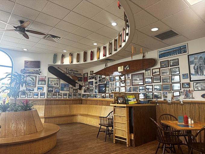A museum of surf culture where the admission price is simply ordering breakfast. Those walls tell stories of epic waves.