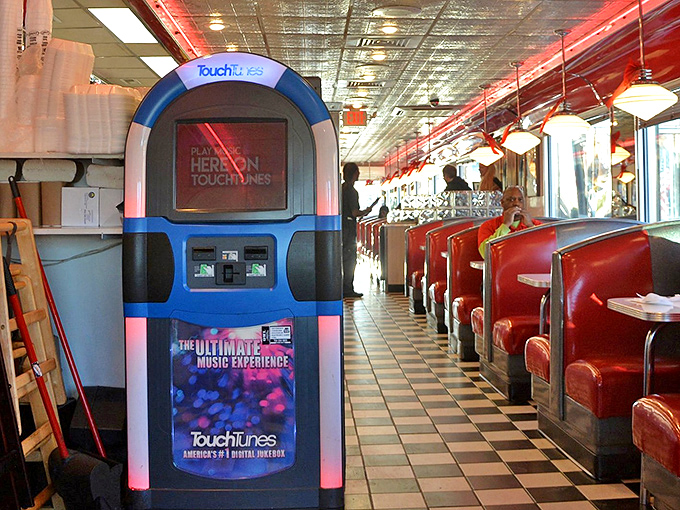 The jukebox stands sentinel, ready to provide the soundtrack to your late-night feast&mdash;from Sinatra to Springsteen.
