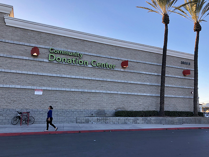 The Community Donation Center: where one person's decluttering becomes another's treasure hunt, all under the California sun.