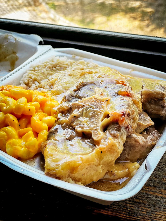 Oxtail so tender it makes you wonder why filet mignon gets all the attention. This is the dish that regulars never let newcomers overlook.