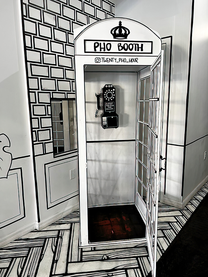 The "Pho Booth" might be the most Instagram-worthy spot in Orlando. Make a call to your taste buds&mdash;they'll thank you later.