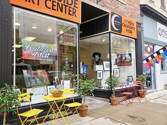 The Riverside Art Center invites creativity with its colorful outdoor seating. "Let your creativity flow" isn't just a slogan&mdash;it's practically the town motto.