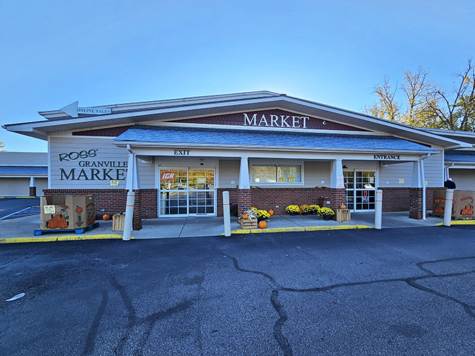 Ross' Granville Market's unassuming fa&ccedil;ade hides a treasure trove of local produce and specialty items that would make any food lover weak at the knees.