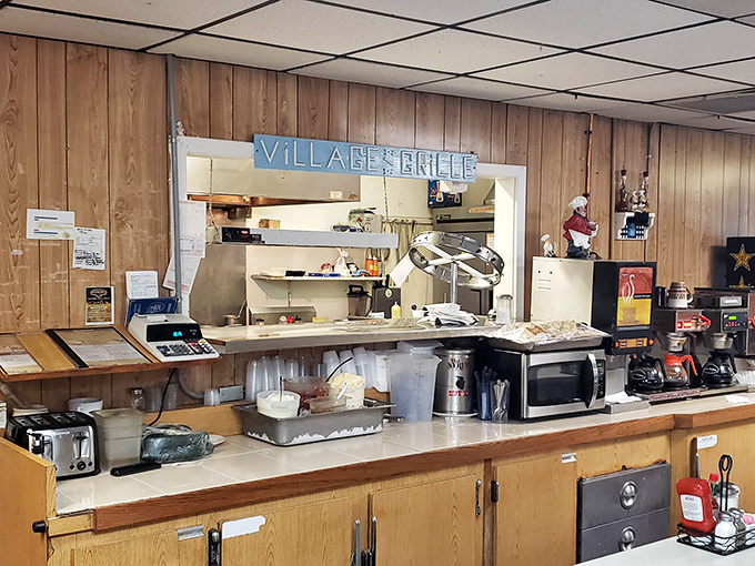 Behind every great diner is a kitchen that knows its purpose &ndash; to feed people well without fuss or unnecessary flourishes.