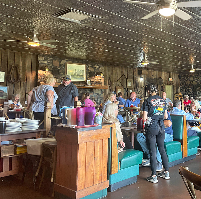 The dining area buzzes with conversation and clinking plates&mdash;a symphony of satisfaction that's been playing continuously for decades.