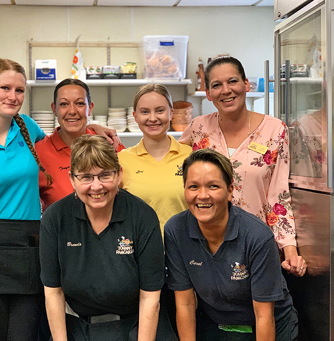 The heart and soul of Johnny Pamcakes – a team that moves with the efficiency of air traffic controllers and the warmth of old friends.