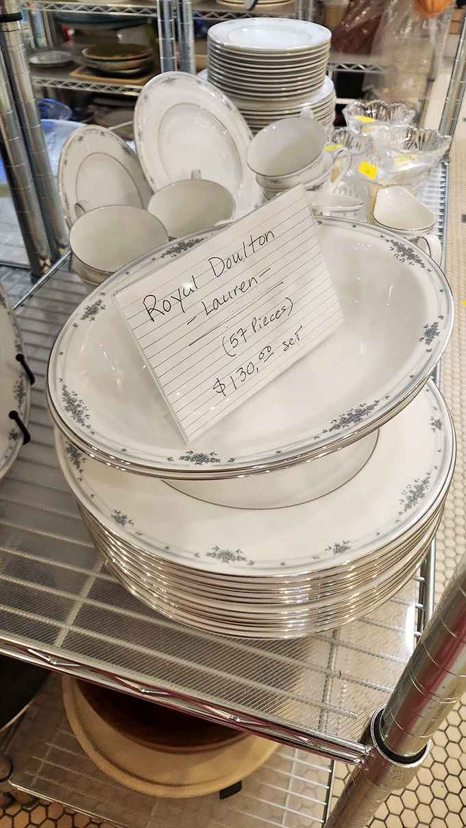 Fine dining without the fine price&mdash;this Royal Doulton Lauren china set offers 67 pieces of elegant entertaining possibilities for just $130.