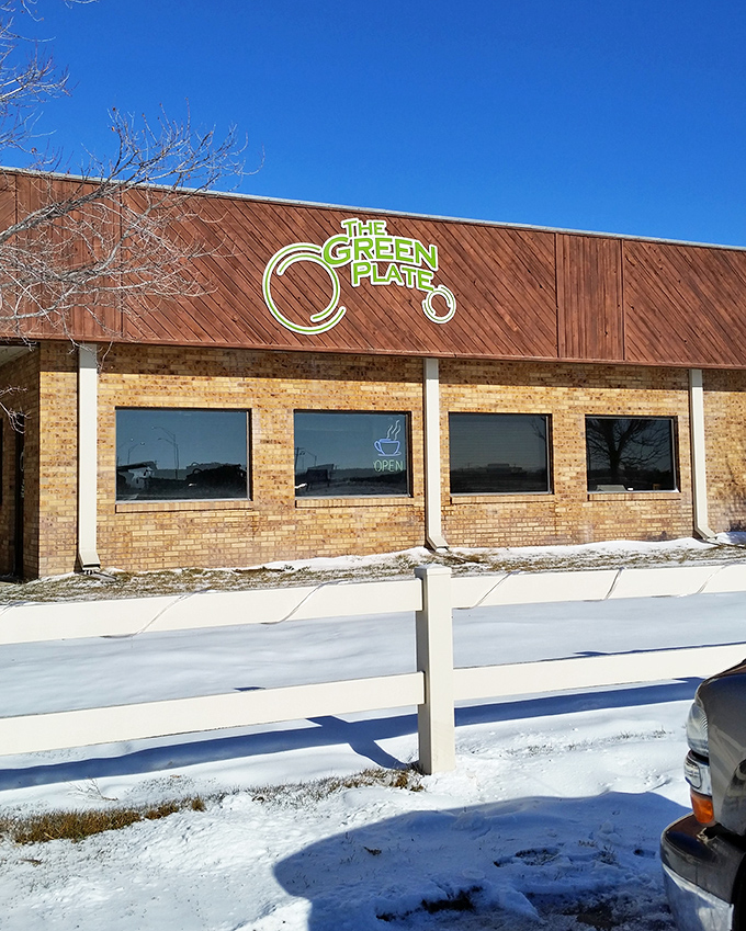 The Green Plate offers health-conscious options that nourish both body and retirement account&mdash;proof that eating well doesn't require wealth.