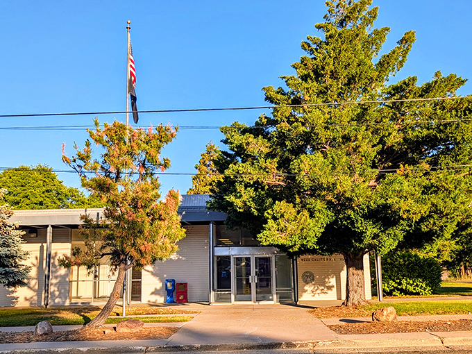 The post office &ndash; where mail arrives and town news is exchanged. In small towns, even government buildings have that "everybody knows your name" feeling.