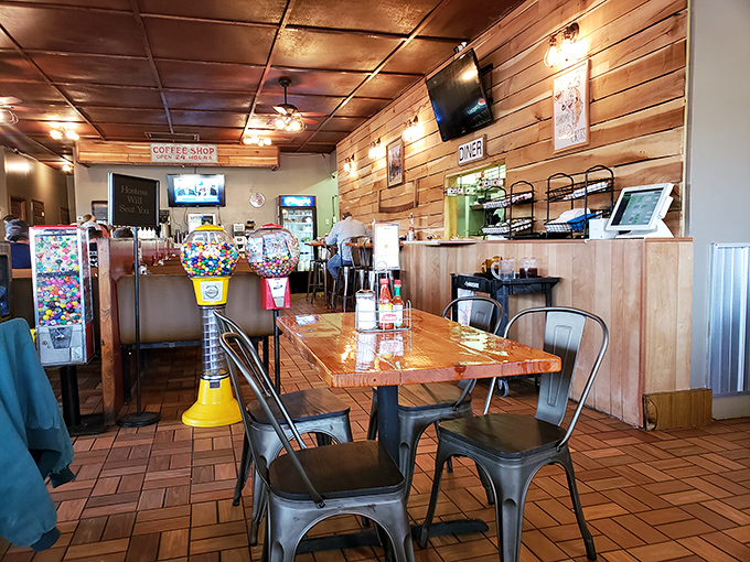 Gumball machines and metal chairs add playful touches to the no-nonsense dining room &ndash; Country Omelet knows comfort trumps trendiness every time. 