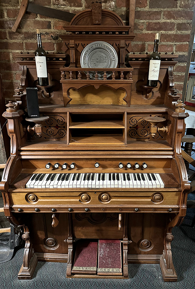 This antique pump organ doesn't play dinner music, but it certainly sets the historical tone for an unforgettable meal.