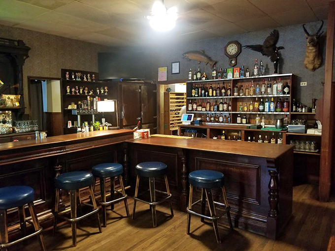 The bar area whispers of decades past, when fishermen and farmers would swap tales over glasses of something stronger than artichoke soup.