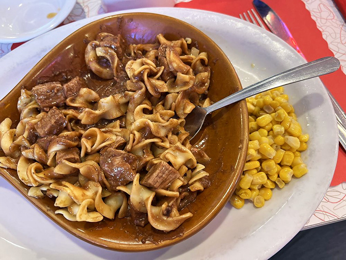 Beef tips and noodles that your grandmother would approve of, served with a side of sweet corn and nostalgia.